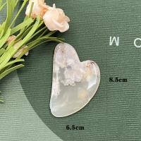 China Natural Hand Repair Jade Heart Shaped Facial Gua Sha Massage Sakura Agate Facial Scraping for Physical Therapy for sale
