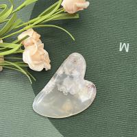 China Natural Hand Repair Jade Heart Shaped Facial Gua Sha Massage Sakura Agate Facial Scraping for Physical Therapy for sale