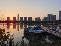 China Water Pollution Monitoring RC Boat Water Grass Harvester Boat For Reagent Delivery IP55 for sale