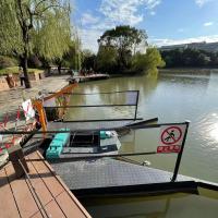China PAD Control Unmanned Lake Water Grass Harvester Boat ASV For Water Cleaning 1m/S for sale