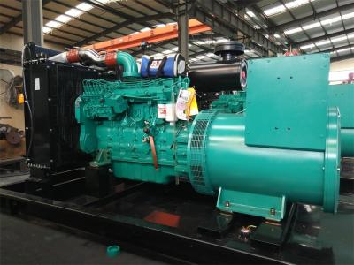 China DCEC 200kW 250kVA Silent Diesel Generator Set 6LTAA8.9-G2 400V 50Hz for sale