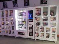 China Self Service Smart  Locker Vending Machine Touch Screen with QR Code Payment for sale