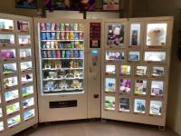 China Self Service Smart  Locker Vending Machine Touch Screen with QR Code Payment for sale