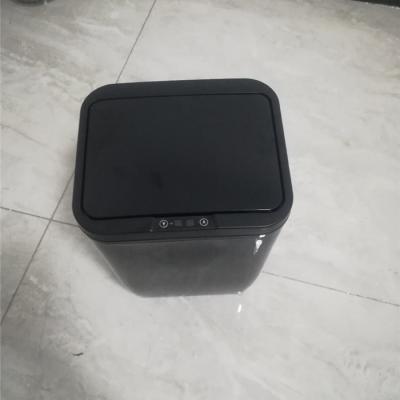 China Hand Free Auto Open Trash Can Open Top Structure With Low Energy Consumption for sale