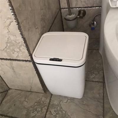 China 12 Litre Touchless Smart Trash Can With Smooth Noiseless Operation for sale