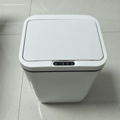 China OEM/ODM 12L Sensor Waste Bin Removable Top Cover For Easy Cleaning for sale