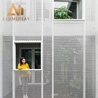 China Aluminum mesh panels for sale