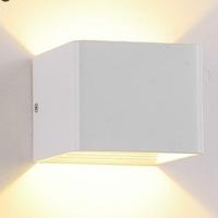 China 500lm Iron Aluminum 2 Face Glowing 2*3w/2*6w LED Wall Lamp Ideal for Indoor and Outdoor for sale