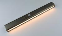 China 3000k/4000k/6000k Color Temperature Wardrobe Hanging Rail Light with PIR Sensor and PMMA for sale