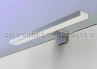 China Smart Washroom IP44 LED Mirror Light with CHrome Plated Finishing and High Luminous Flux for sale