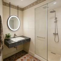 China Kingstin Modern Suspended LED Bathroom Mirror with Anti-Fog & Touch Control-Circular Hanging Vanity Mirror for Hotel Hom for sale