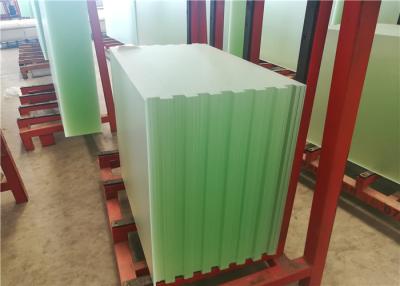 China Patterned Low Iron Solar Glass Ultra White 3.2mm 4mm Tempered PV Glass Custom Size for sale