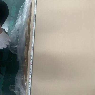 China Ultra Clear Solar Tempered Glass 3.2mm High Light Transmittance 91.7% for Photovoltaic Panels for sale