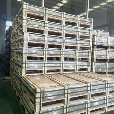 China Mistlite Pattern Solar Tempered Glass 2mm Anti Reflective Coating Customizable Size for sale