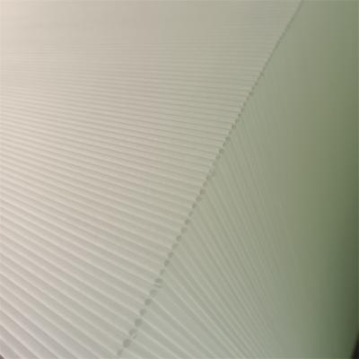 China Scratch Resistant Solar Tempered Glass 2mm 3.2mm Clear Low Iron for Solar Panels Greenhouse for sale