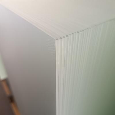 China Ultra White Low Iron Patterned Tempered Solar Glass 3.2mm 4mm High Transmittance for sale