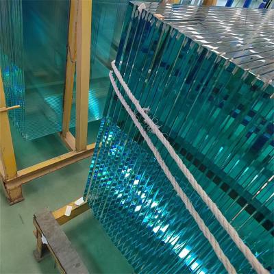 China Frameless Tempered Glass Sliding Bathtub Door 8mm Safety Glass for Hotel Bathroom Shower for sale