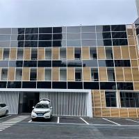 China BIPV Power Glass High VLT 20% Efficiency Solar Panel for Commercial Residential Buildings for sale