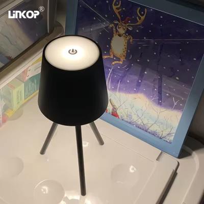China Three Legged Desktop LED Lamp 3000K 4500K 6000K Rechargeable LED Table Lights for sale