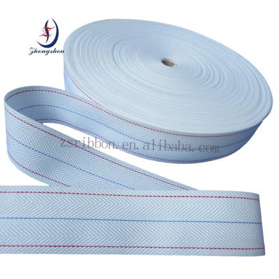 China Customized Width PP Chicken Egg Conveyor Belt with Lower than 0.3% Egg Broken Rate and Heat Resistant Material for Chicken Layer Cage for sale
