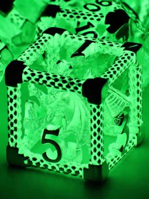 China Hot Selling Metal DND Dice Set Sharp Edge Resin Dice Led Luminous Dice for sale