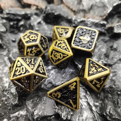 China Metal Anti wear Hand Carved card game Dice Practical Polyhedral for sale
