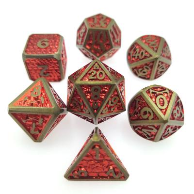 China Poker Practical Bulk Custom Hand Pouring Suitable DND Dice Metal for sale