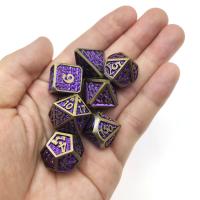China Poker Hand Carved DND poker High Temperature Dice Sets Polyhedral for sale