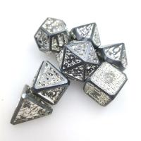 China Neat Sharp Edges Polyhedral Dice Sets Board Game Resin Dice For Gifts for sale