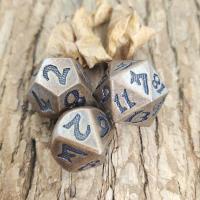 China Poker Gold Plated Resistant Sharp Edged Hand Pouring Suitable Edge Metal Polyhedral Copper for sale