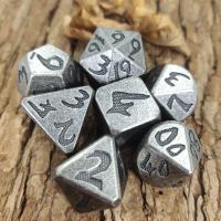 China Metal Anti wear Hand Carved For Dungeon And Dragon Metal Gaming Dice Manual for sale