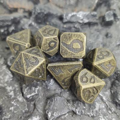 China Dice Colored Polyhedral Sets Manual Grinding Practical Multipurpose Resistant Sharp Edged for sale