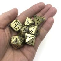 China Antiwear Exquisite Carving Core Dice Polyhedron Ancient Bronze Metal Dice Set for sale