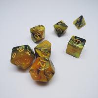 China Yellow And Black Marble Resin RPG Dice Desktop Game Dice Set for sale
