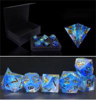 China Blue and color strip resin characters play a multi -noodle dice set Dragon and Dungeon dnd dice for sale