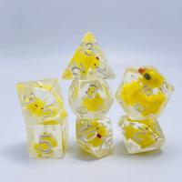 China Duckling Natural resin multi -noodle table game dice set dnd dice for sale