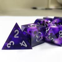 China Purple Crystal Skull Resin Boarding Dice Set Dragon and Dungeon for sale