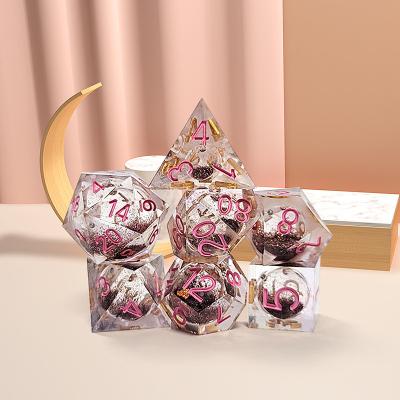 China Brown Flowing Sand​ Resin Polyhedral Dice Chipping Resistant for sale