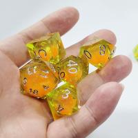 China Orange Flowing Sand Yellow Crystal Resin Dnd Dice Sharp Edge Fantasy for sale
