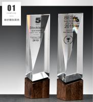 China Individualized Custom Resin Trophies Crystal And Solid Wood Combination Trophy for sale