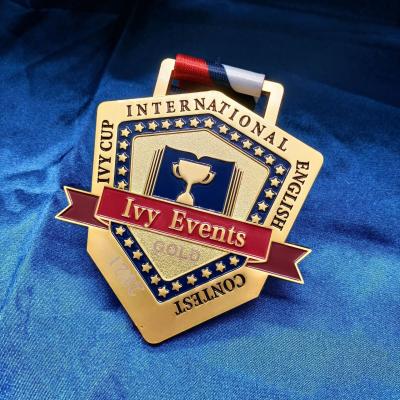 China Marathon Metal Medal For Occasions And Events Metal Lapel Pin Fading Resistant for sale
