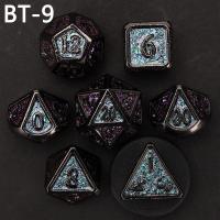 China Custom metal and plastic dice D20 game D & D polyhedron DND dice set RPG dice for sale