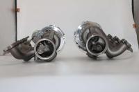China 300685 302370 297712 1406030238E20 1724 RHF5 Turbocharger for Maserati Ghibli M157 321.MA1T14 3.0L Engine for sale