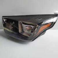 China Corrosion Resistant Front Headlight Direct Replacement with 12 Months Warranty for Ssangyong Models for sale