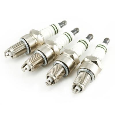 China High Performance Spark Plug with 14mm Thread Size and Fine Wire Electrode for Lifan and Greatwall for sale