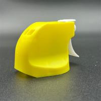 China Aerosol Trigger Spray Gun Universal Fit Snap-On Gun for Smooth Trigger Control for sale