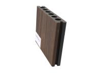 China Extruded 3m Decking Boards Deck Lumber No Cracking ISO9001 HDPE for sale