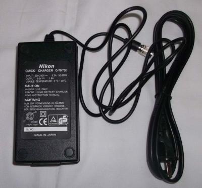 China Nikon Charger Q-75E for Nikon Battery BC-65 BC80 for sale