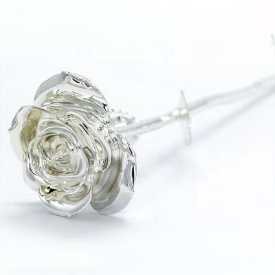 China Valentine Christmas  Gifts  24k  Silver Dipped  Rose with Gift Box and Artificial  Gift Flower Holiday Decoration Real Rose for sale