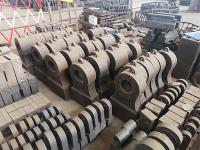 China High Chromium Molybdenum Alloy Steel Cast Iron Castings For Crusher for sale